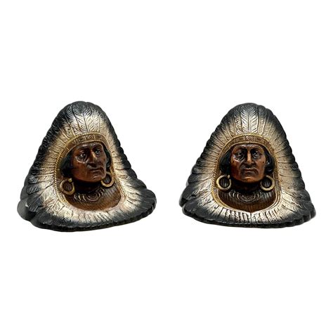 Outstanding Pair Of Early 1900s Antique American Indian Motif