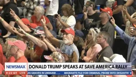 Video Trump Rally Clip Goes Viral As Crowd Engages In Bizarre Salute