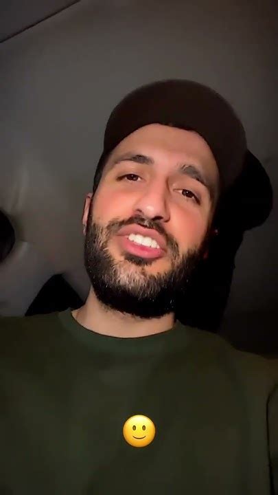 چاقو هم مگه میدزدن؟😂 Youtube