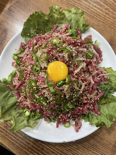 서울 종로 푸짐한 육회와 차돌박이로 유명한 노포 맛집 백제정육점 네이버 블로그