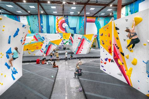 Touchstone Class 5 Walltopia