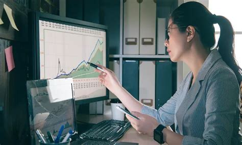 Innovations In Managed Streaming Data Pipelines Tech Journal