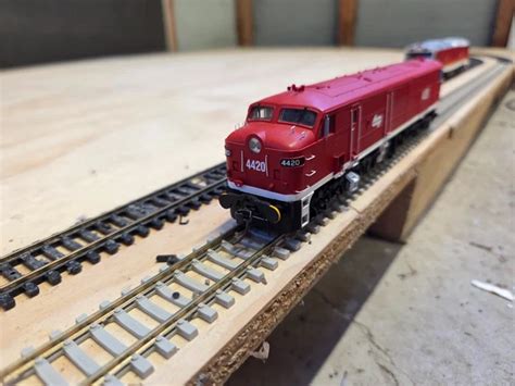 Trainorama Ho Scale Nswgr 44 Class Diesel Locomotive 4420 In Red