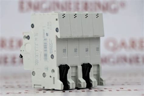 Автоматический выключатель S204 C25 2cds254001r0254