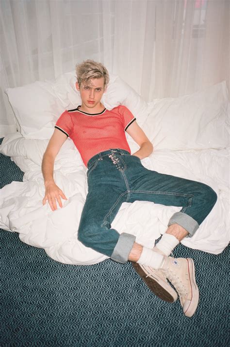 Troye Sivan Atomic Blonde Dazed