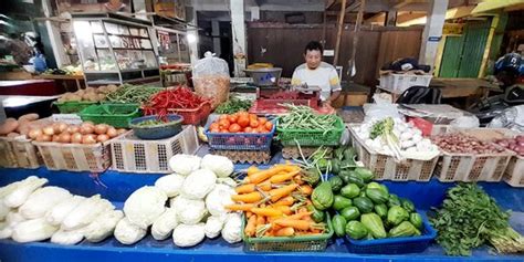 Jelang Ramadan Harga Kebutuhan Pokok Di Kota Padang Relatif Stabil