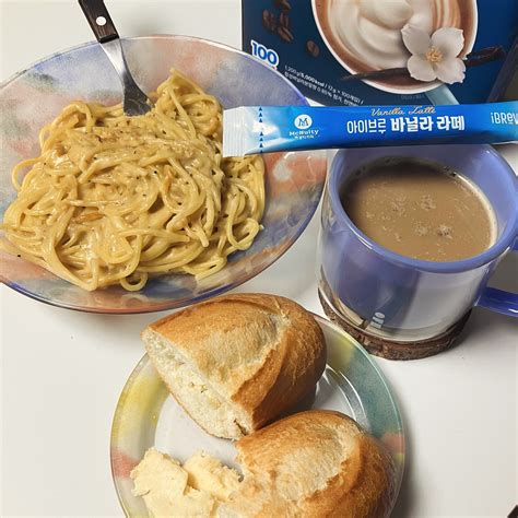 푸디진진 협찬 ☕️맥널티 아이브루 바닐라라떼와 브런치타임 우유가 없어도 바닐라 시럽이 없어도 카페에서 즐기던 바닐라라떼를