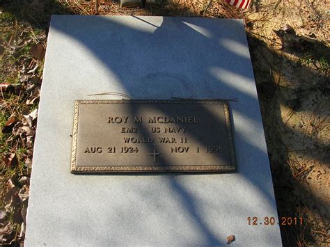 Roy M Mcdaniel 1924 1996 Find A Grave Memorial