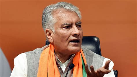 How Sunil Jakhar Went From Congress Clan Member To Bjp Chief In Punjab