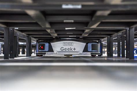 conveyor logistics and geek join forces to bring advanced warehouse