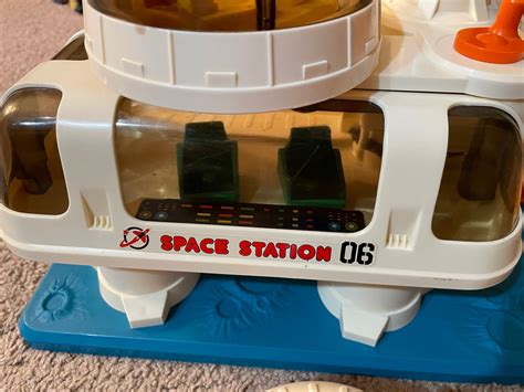 1984 Vintage Space Station Commander 06 Playmates Play World Fisher