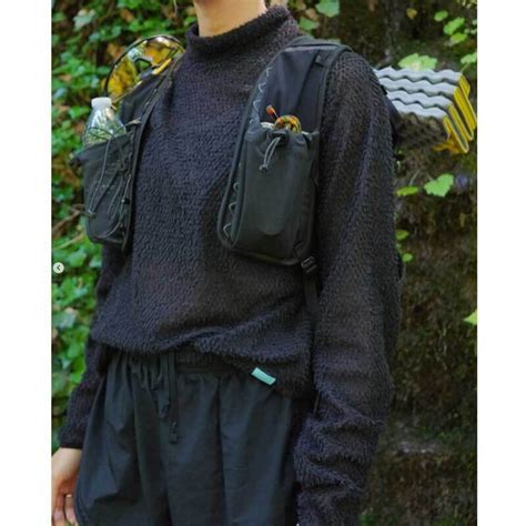 Senchi Designs Wren Alpha 60 Crewneck