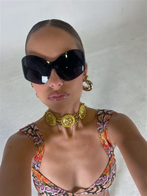 Tiger Tail Bottom Strawberry Milk Mob