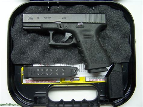 Pistols Glock 19 Hicap Compact 9mm