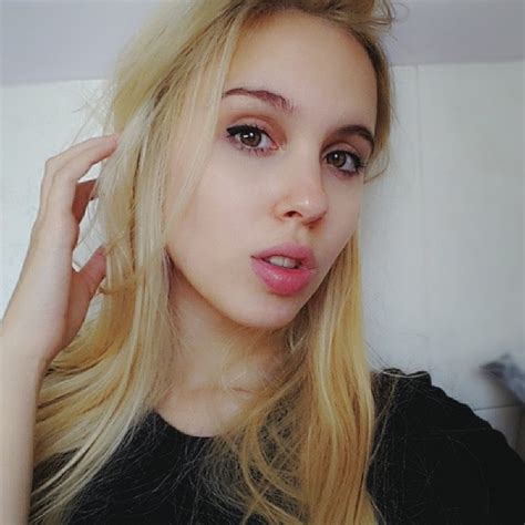 Maria Domark Pictures Hotness Rating Unrated
