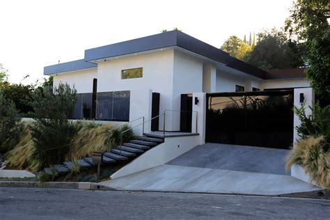 Listing Recap Josh Flaggs Piece Of La History Million Dollar