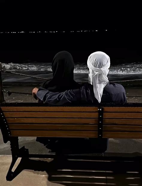 Pin By Tauheed Fatima On Islamic Cute Muslim Couples Dp Cute Muslim Couples Muslim Couples