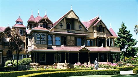 The Bizarre Story Of The Winchester Mystery House Explained