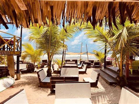 Sunset Beach Bar Assinie Restaurant Reviews Photos And Phone Number Tripadvisor