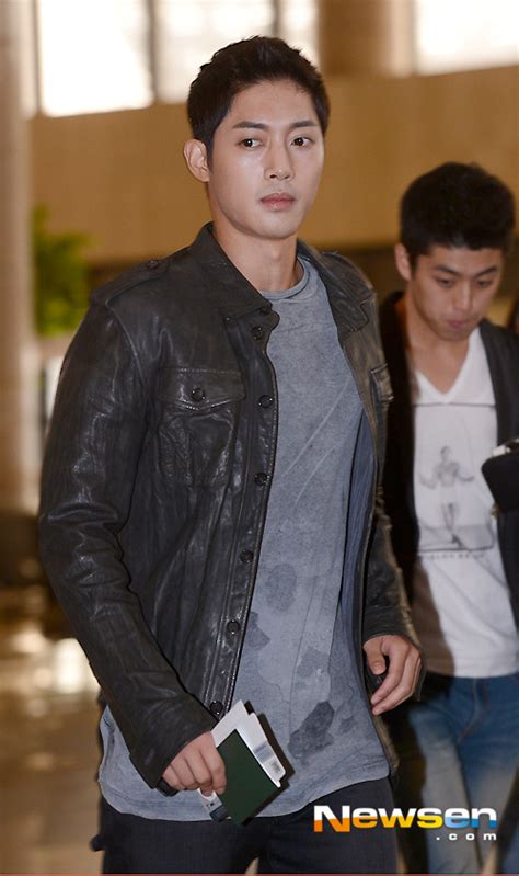 김현중vs전 여친 누가 더 대미지 받고 있나 네이트 연예