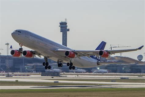 LN RKP Takeoff Stein Olsen Flickr