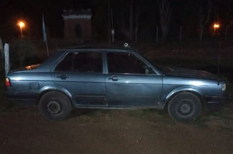 En control policial secuestran un automóvil y encuentran un motor