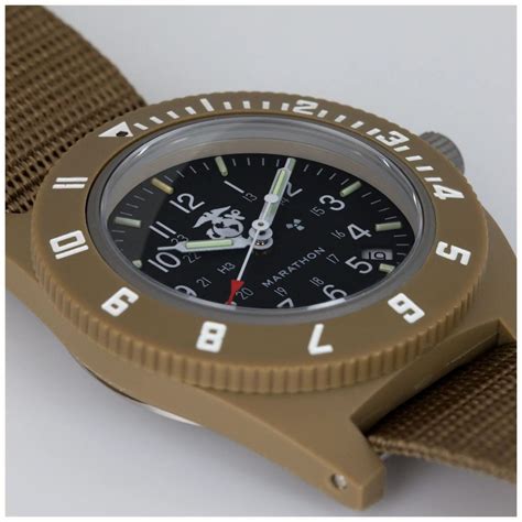 Marathon Navegador Oficial Usmc Nav D Desert Tan Con Fecha De Cuarzo
