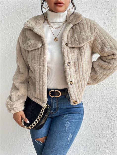 Shein Relaxiva جاكيت بتفاصيل رفرف زغبي شي إن