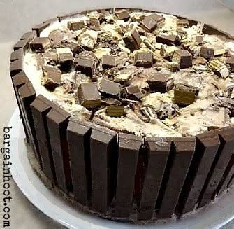 Ice Cream Cake With Kit Kat Candy Bars