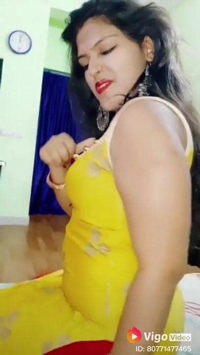 Neeta Ka Sexy Figure Aur Seductive Curves Maal Hai Tu Xhamster