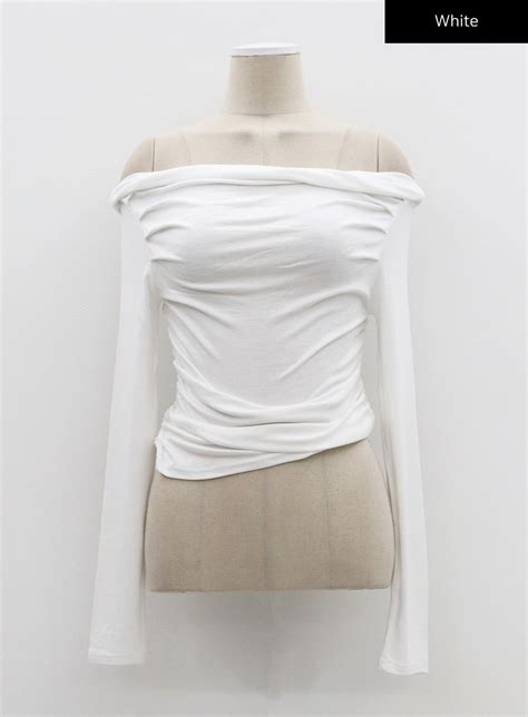 Off Shoulder Cropped Top Cf322 Korean Womens Fashion Lewkin