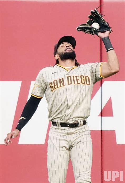 Photo San Diego Padres Fernando Tatis Jr Makes Catch Slp2023082814