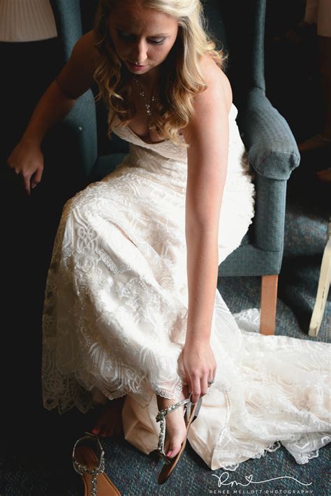 Getting Ready By Renee Mellott Fstoppers
