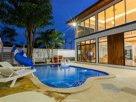 สกาย บลู พูลวิลล่า Sky Blue Pool Villa ที่พักอำเภอบางละมุง ชลบุรี