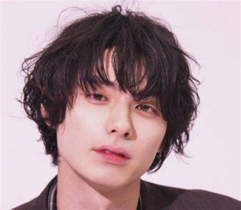 本田響矢がチャームポイントのほくろを取った理由3つ！wiki風プロフも。