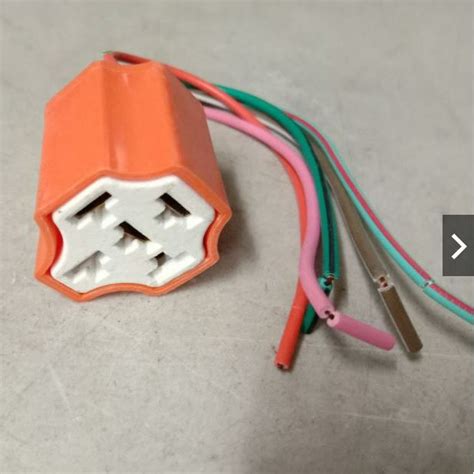 5 Pin Ceramic Relay Socket Holder High Temperature Automotive Crockey
