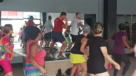 Zona De Perigo Leo Santana Coreografia Fitdance