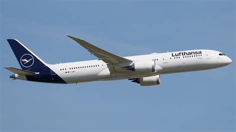 Lufthansa Moves 6 Airbus A350s To Frankfurt Hub To Cover Late Boeing