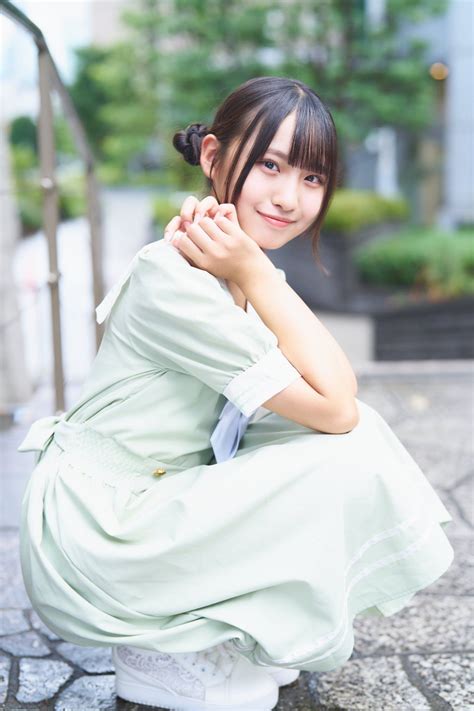 ボード昭和 アイドルのピン2024 ポートレート写真 かわいい女の子の衣装 ユリア
