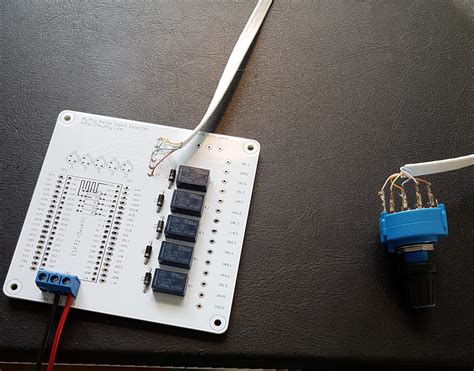 Muffsy Stereo Relay Input Selector Hackaday Io