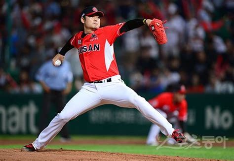 롯데 조원우 감독 “손승락 고생희생 고맙다” Mlbpark