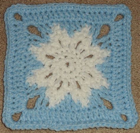 Ravelry 6 Snowflake Square Pattern By Cindy Roach