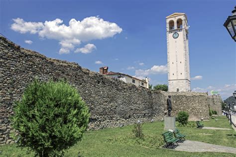 Marrëdhëniet Tregtare dhe Kulturore të Elbasanit me Venecien në Shek