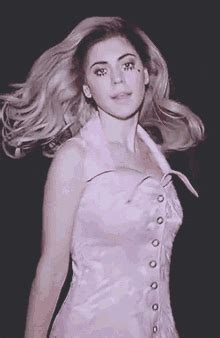 Carmen Electra S Tenor
