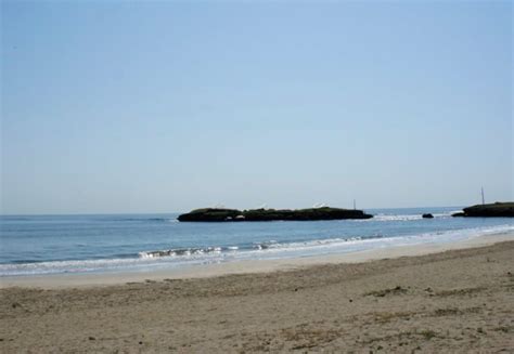 10 Famous Beaches In Jamnagar You Must Visit