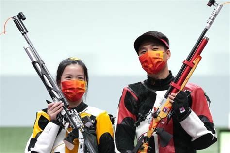 著名作家警告奥运冠军杨倩：你别和白敬亭走得太近，他配不上你凤凰网