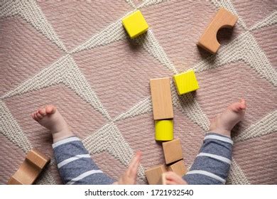 Hundred Babe Babe Legs Spread Royalty Free Images Stock Photos Pictures Shutterstock