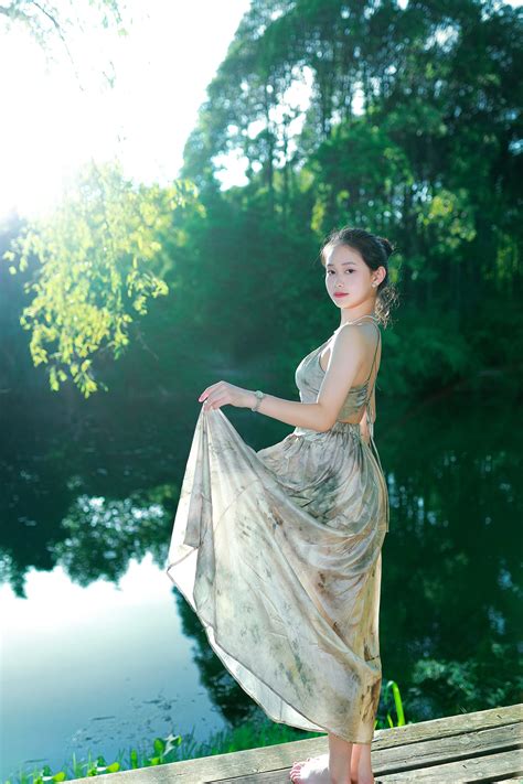 [예술 그림 언어] 2023 10 13 Xiao Xiaocheng의 동창 Green Wave Qingbo V2ph