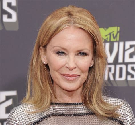 Kylie Minogue Signs SEVEN Figure Deal With Netflix