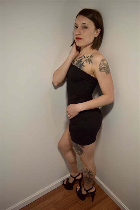 Sometimes I Dress Up Nice Scrolller